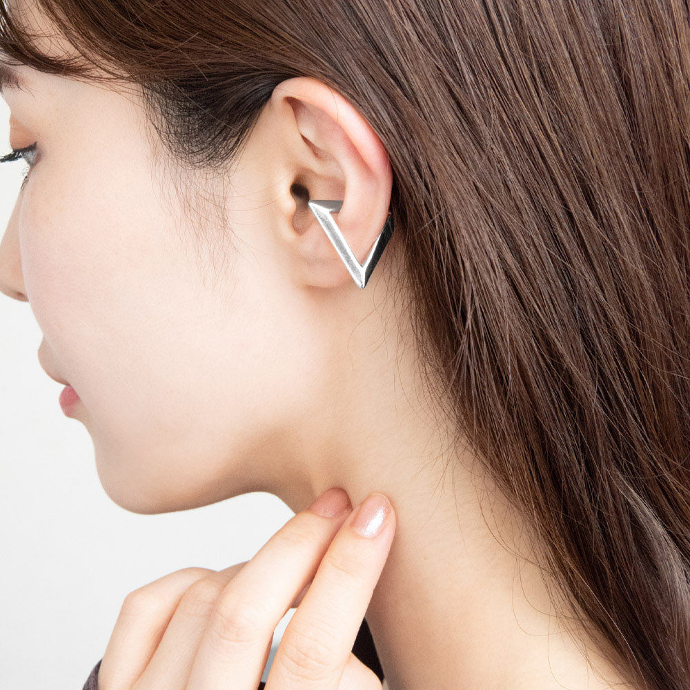 Metallic Triangle Ear Cuff