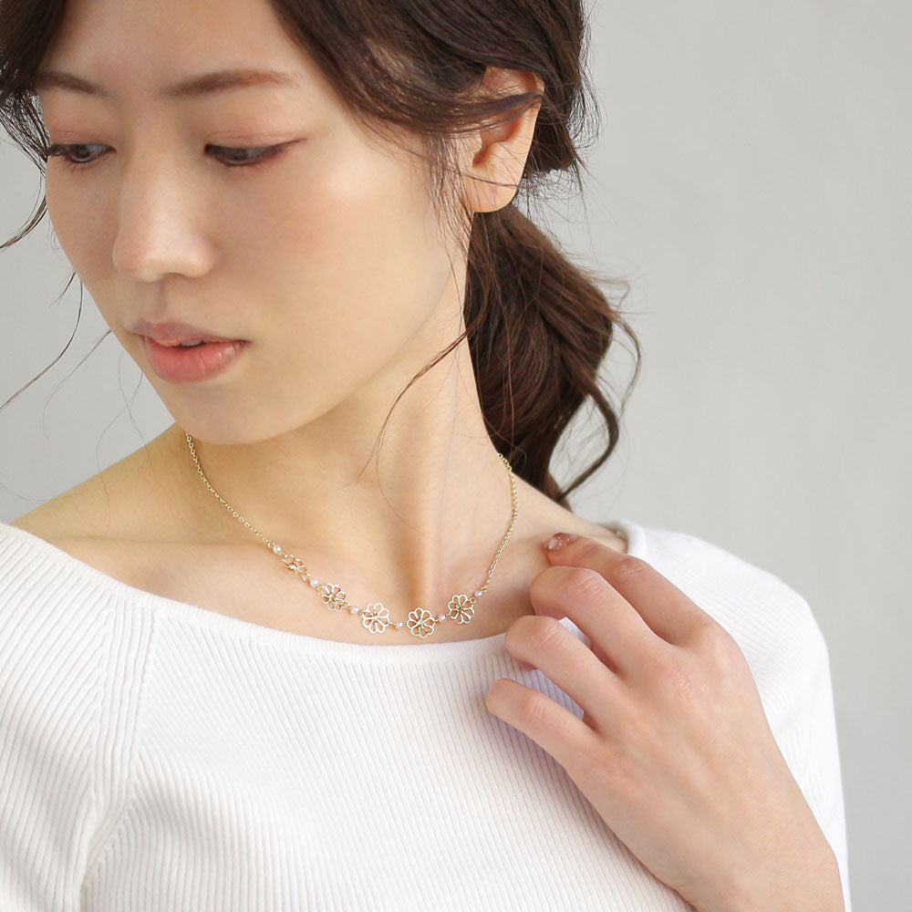 Flower Link Necklace